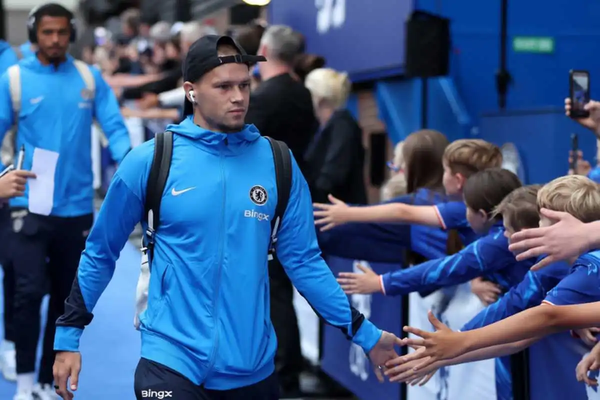 Mykhailo Mudryk Disables Comments on Instagram Following Positive ...