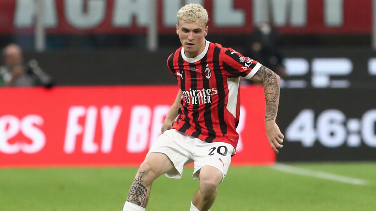 Bournemouth fecha empréstimo de Alex Jiménez, do Milan - footboom1.com