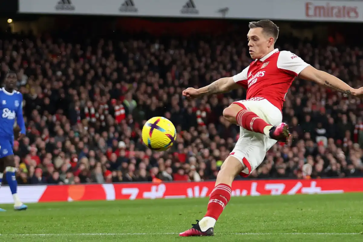 Bayern Munich apunta a Leandro Trossard como plan B si falla fichaje de ...
