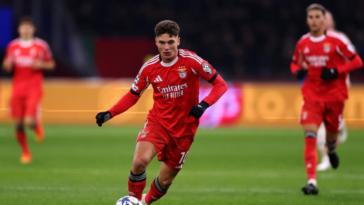 A Bola sur Sudakov à Benfica : 'Il devient de plus en plus influent ...