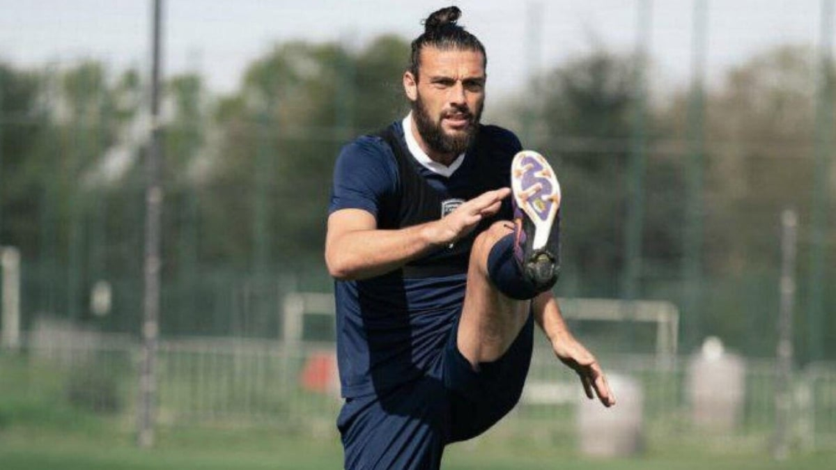 Cựu tiền đạo Liverpool Andy Carroll đối mặt án tù - footboom1.com