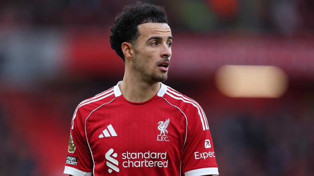 Inter mira empréstimo de Curtis Jones, do Liverpool - footboom1.com