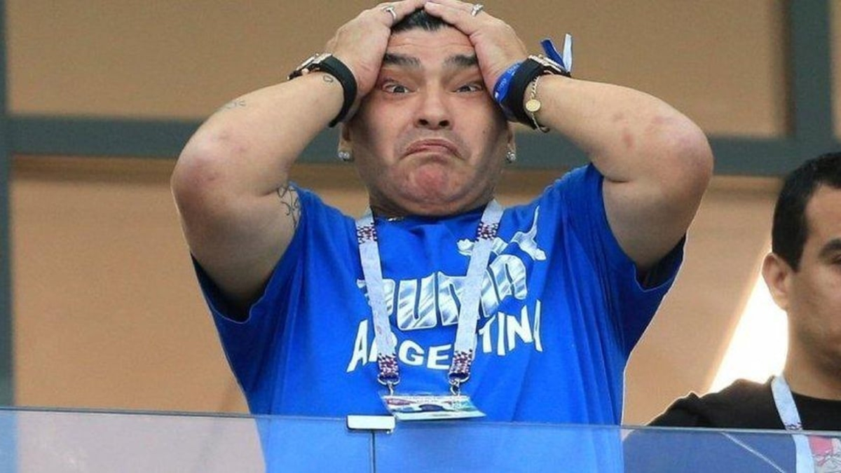 Diego Maradona's Torn Jersey Fetches €152,000 at Auction - footboom1.com