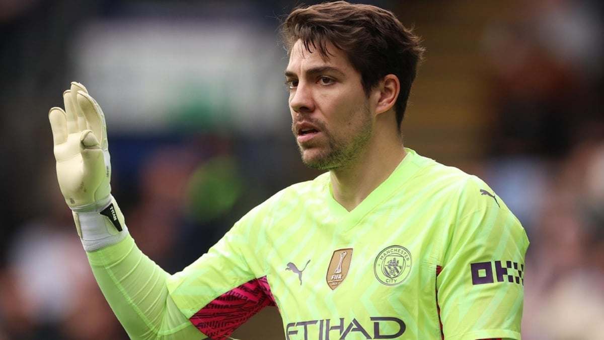 Genoa Apunta al Portero del Manchester City - footboom1.com