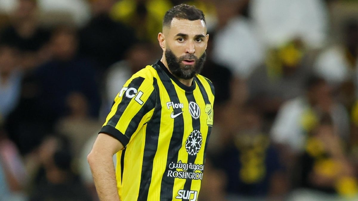 Exclusivo: Benzema Sai do Al-Ittihad e Fica na Arábia - footboom1.com