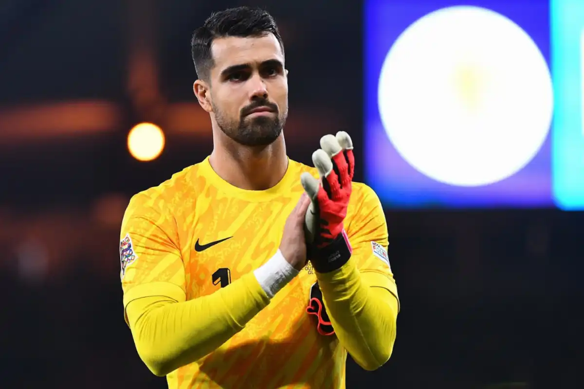 Diogo Costa Edges Out Trubin as Portugal's Best Goalkeeper of the ...