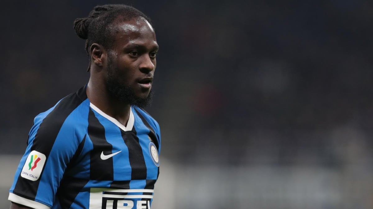 Cựu sao Chelsea Victor Moses gia nhập Kaysar - footboom1.com