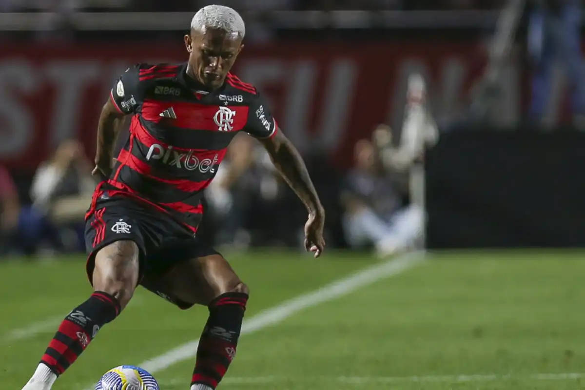フラメンゴの若き才能ウェズリー・フランサ、プレミアリーグ注目で評価額4000万ユーロに急騰 - footboom1.com