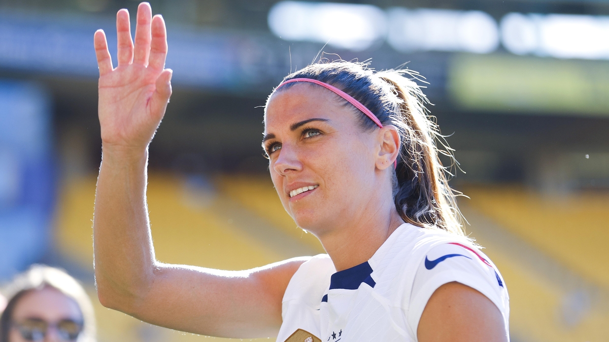 La Retraite Iconique d'Alex Morgan : Un Impact Mondial - footboom1.com