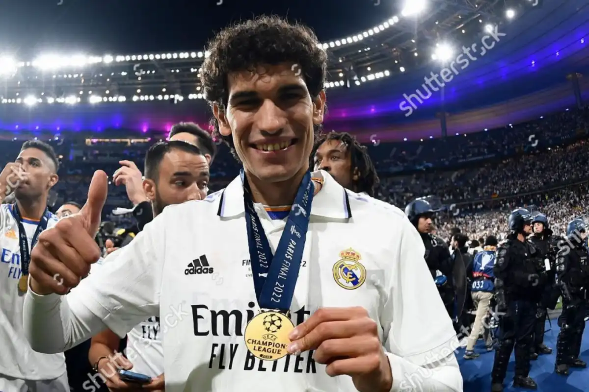 "Real Madrid" anuncia saída de Jesus Vallejo, bicampeão da Champions ...