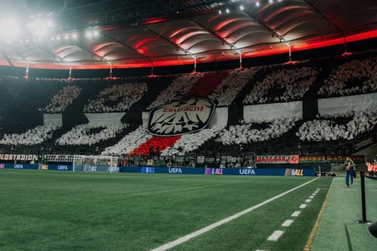 Fans Injured After Spectator Falls From Stands During Bundesliga Match ...