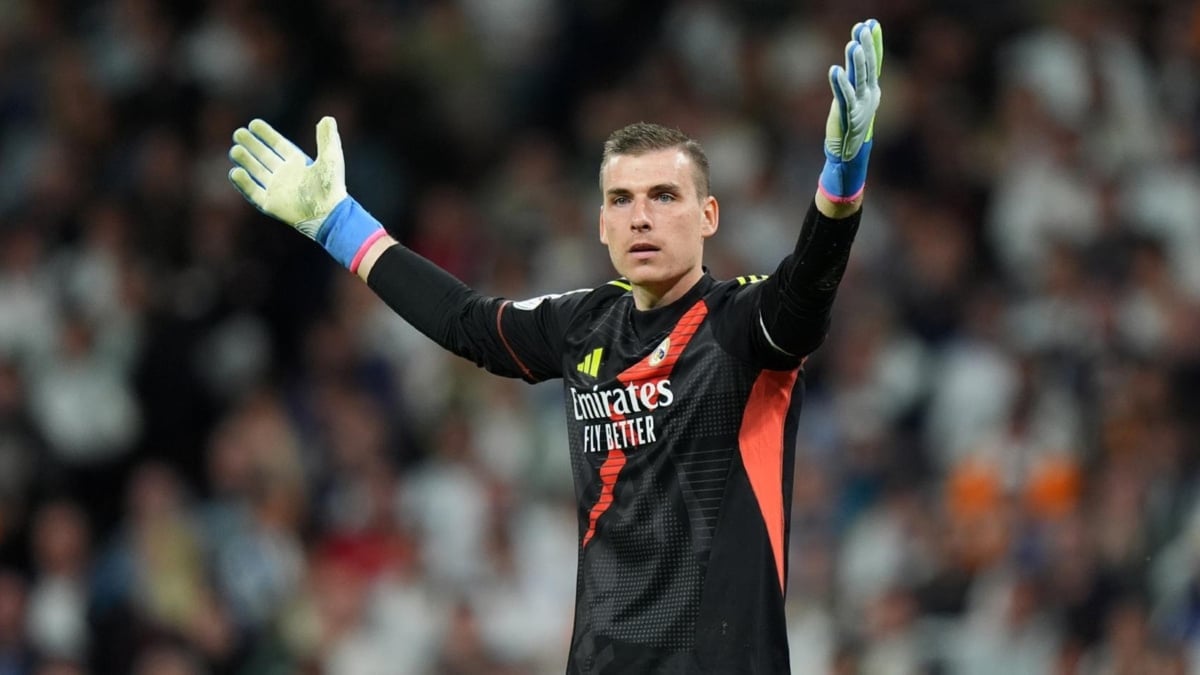 Andriy Lunin Starts in Real Madrid's Lineup Against Betis - footboom1.com