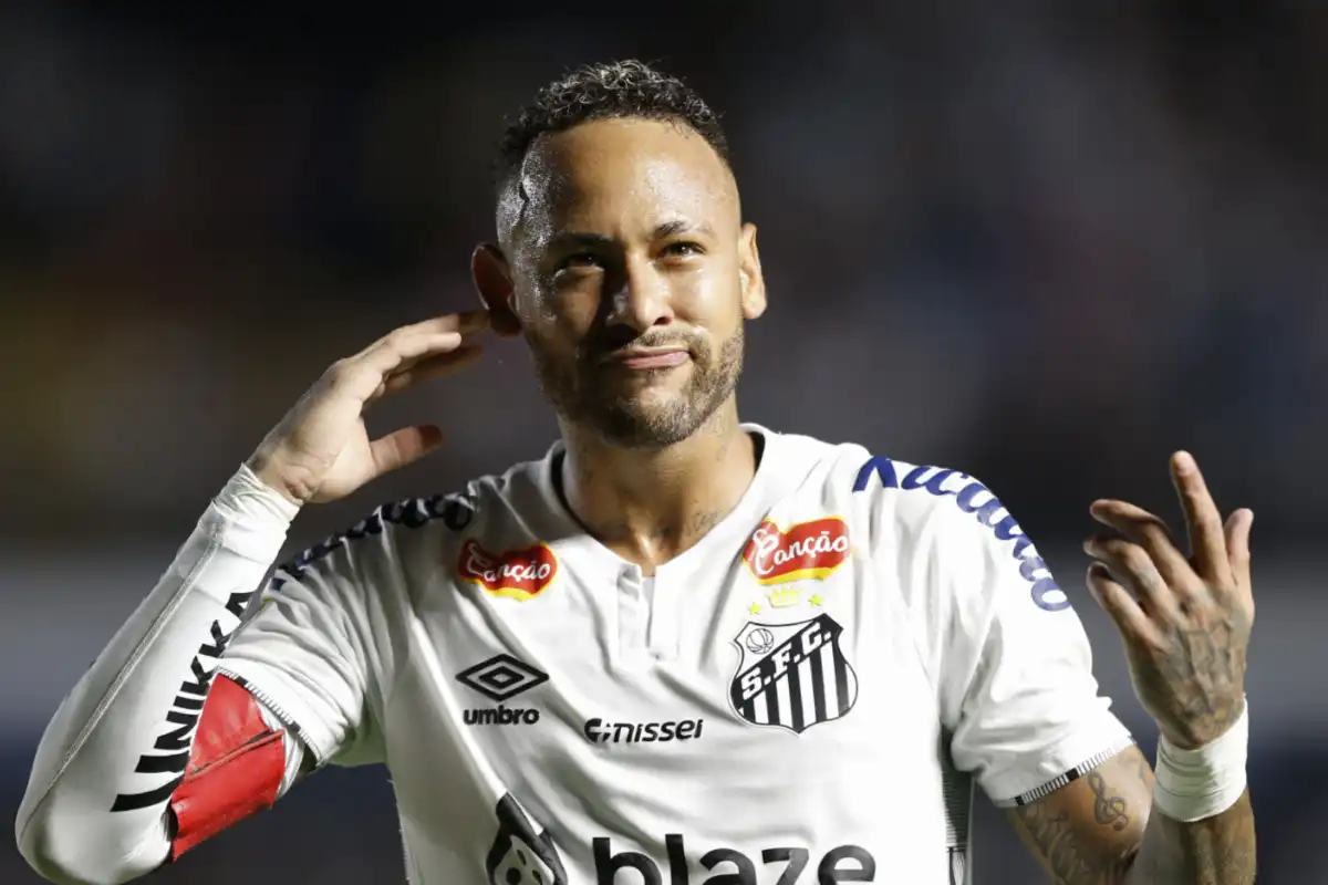 Neymar Returns to Santos Training After Injury Ahead of Crucial Copa Brazil Clash - footboom1.com
