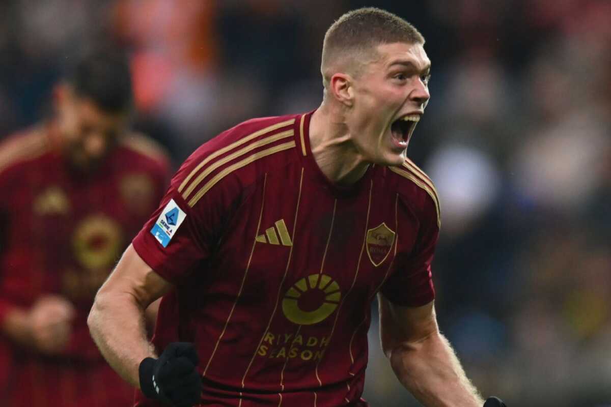 Artem Dobyk inicia para la Roma contra el Venezia - footboom1.com