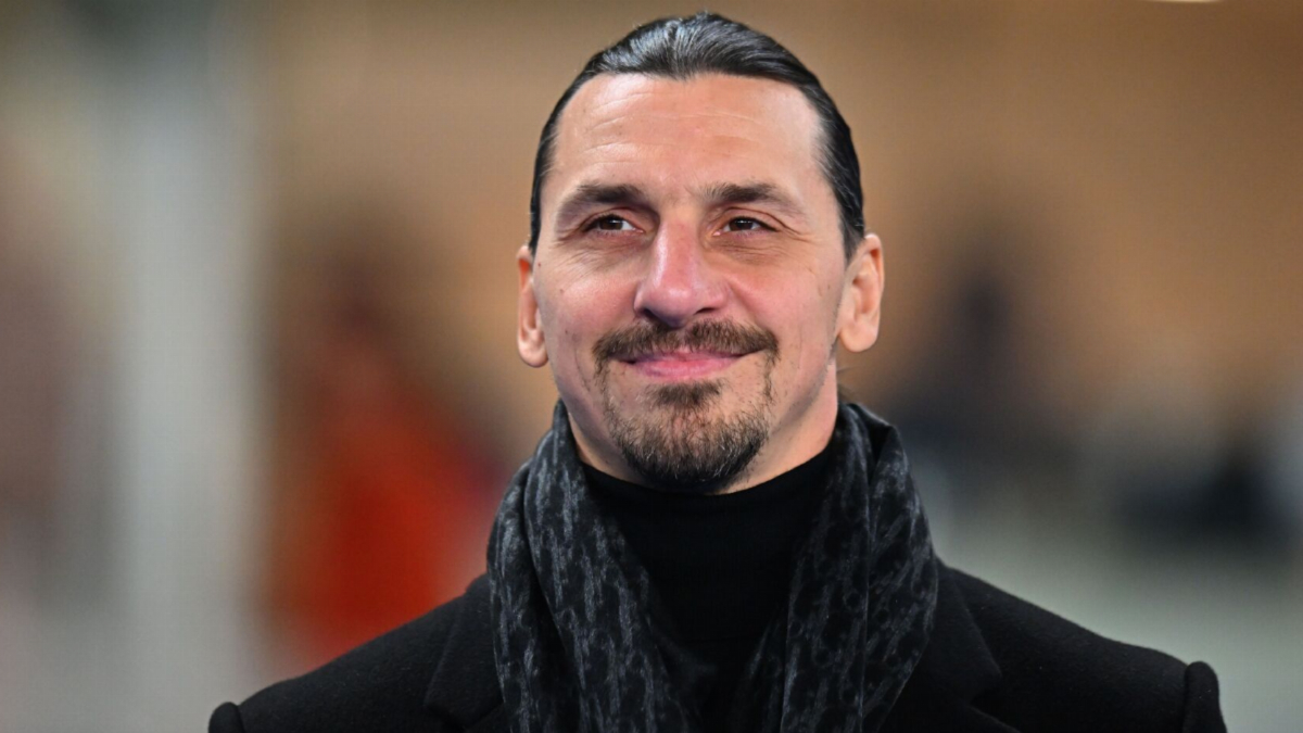 Zlatan Ibrahimovic dévoile ses trophées de carrière (Vidéo) - footboom1.com