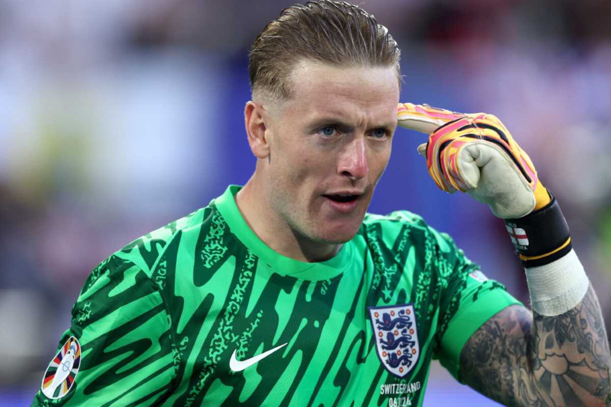 Everton Aims to Offer Pickford a Career-Ending Contract - footboom1.com