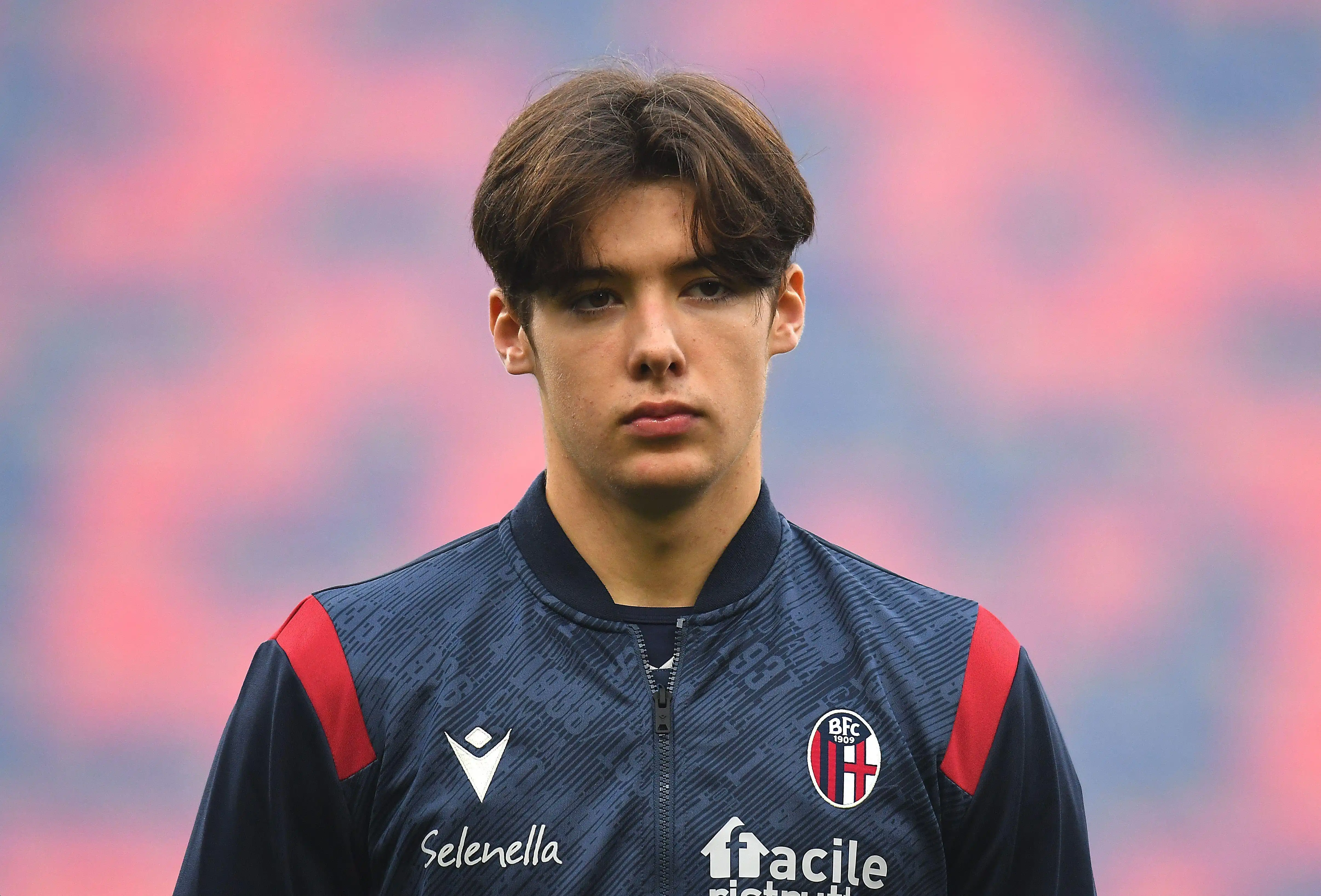 Il Ritorno Emotivo di Aaron Hickey nella Squadra Scozzese - footboom1.com