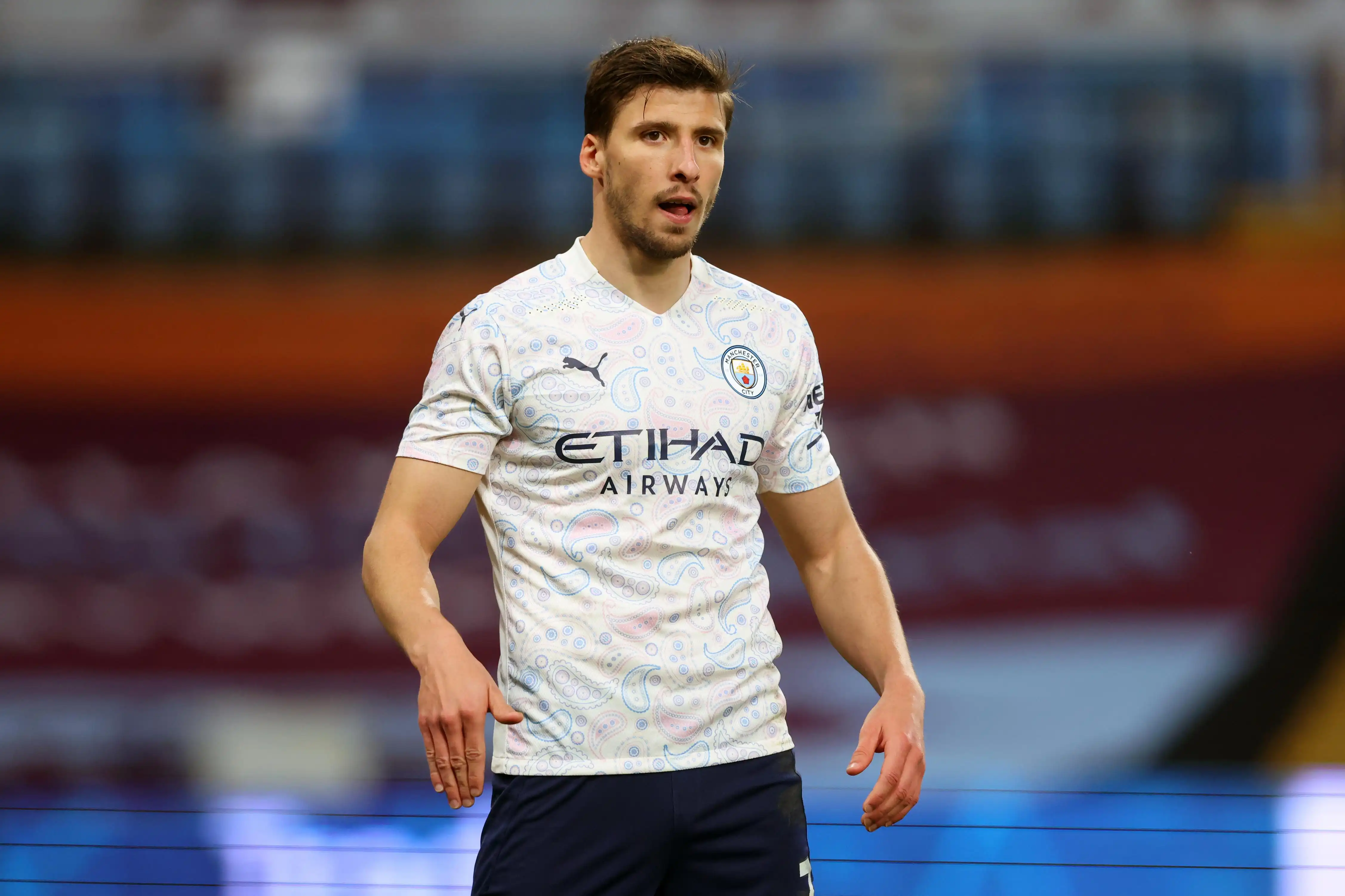 Ruben Dias Prolonge son Aventure avec Manchester City : Un Roc pour l ...