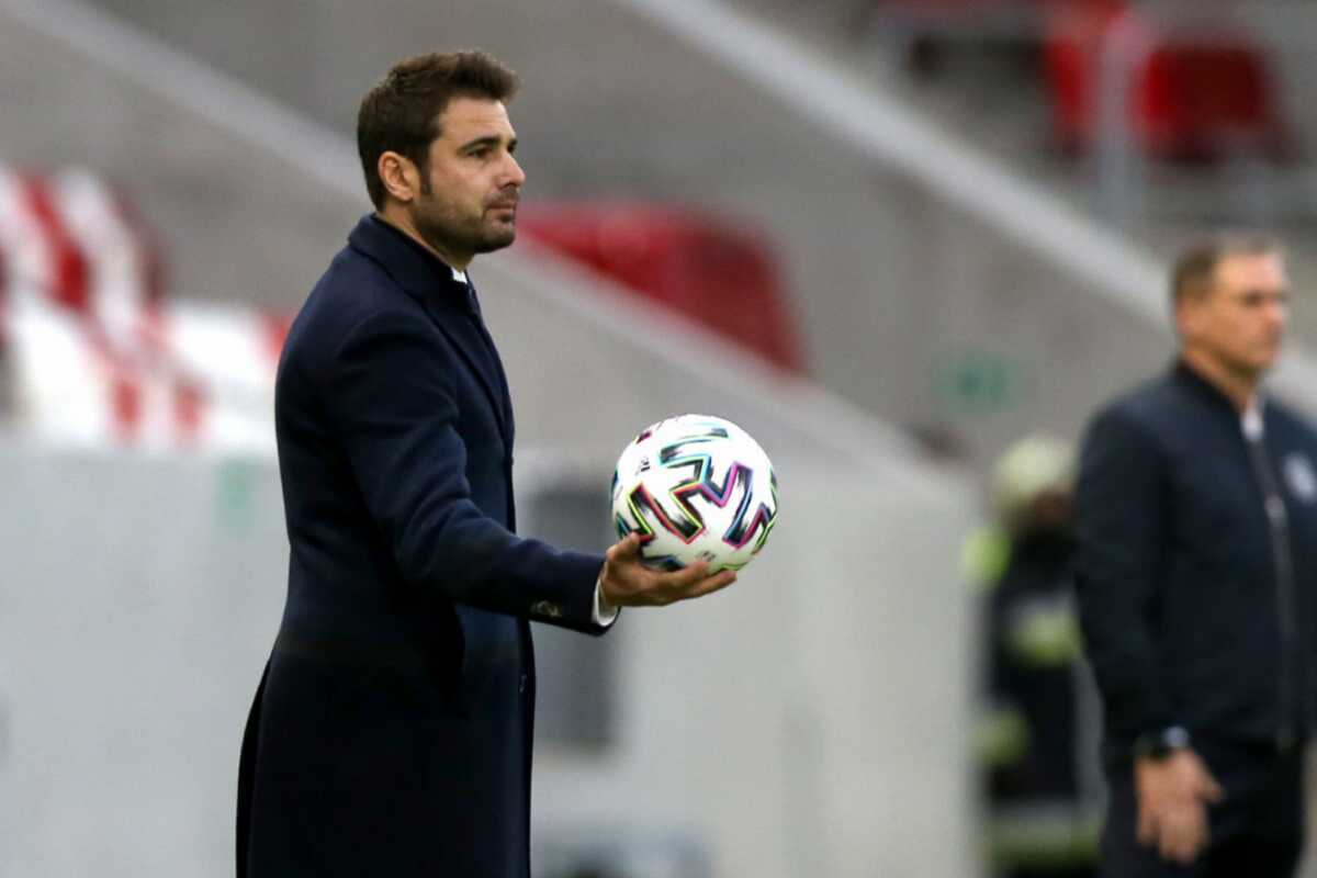 L'ex giocatore del Chelsea Mutu, coinvolto in uno scandalo doping ...