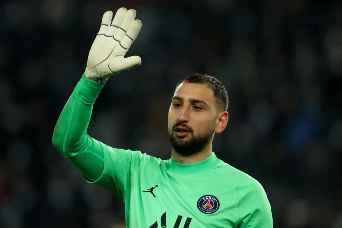 El agente Enzo Raiola revela el futuro de Donnarumma en el PSG tras ...