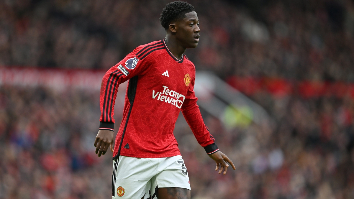 Kobbie Mainoo's Future: Man Utd Eyes Bold Swap Deal with Real Madrid - footboom1.com