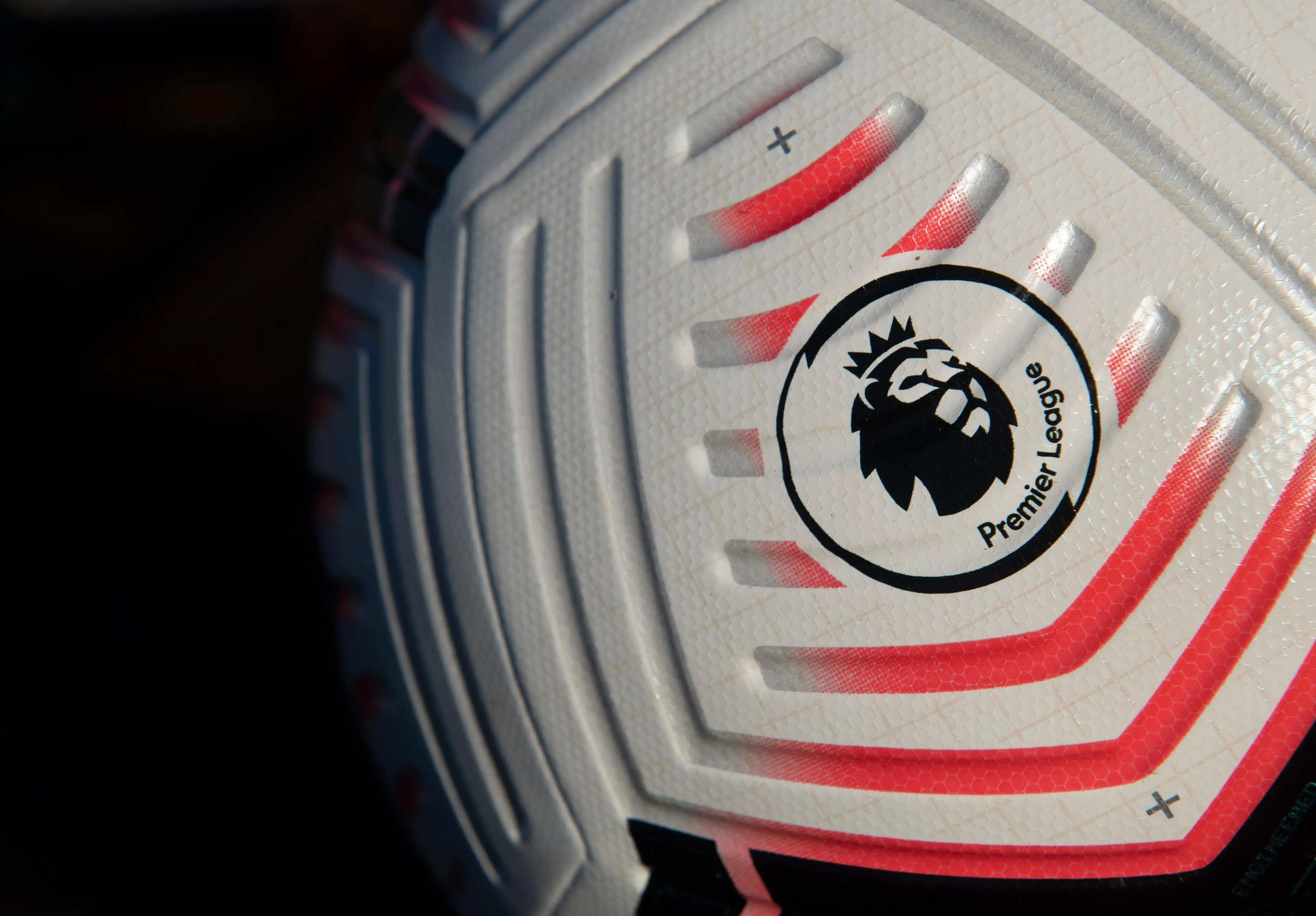 Schmeichel Guida il Premier Sunday Espanso per il 2025 - footboom1.com