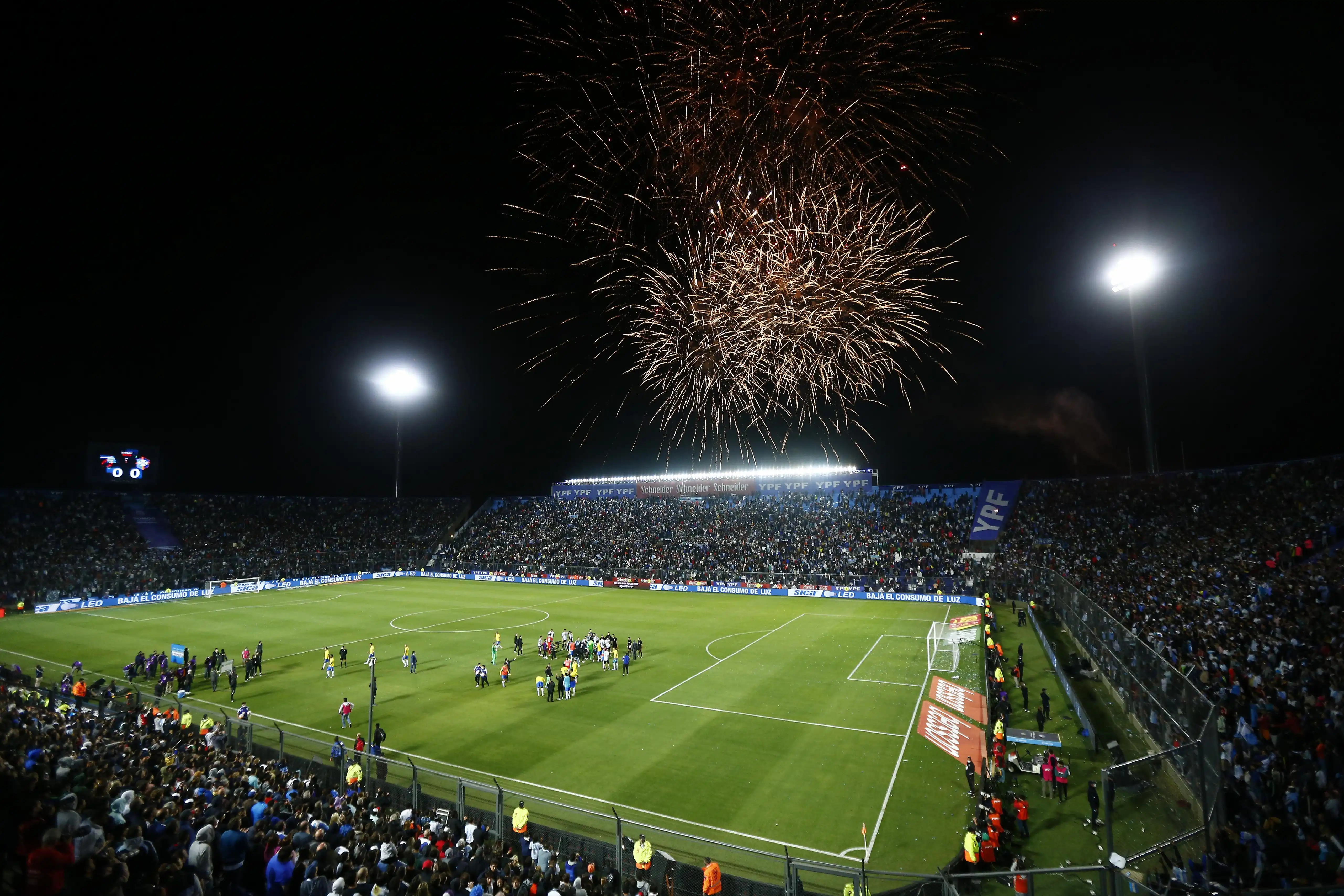 Fireworks Chaos Erupts in The Strongest vs Blooming Clash - footboom1.com