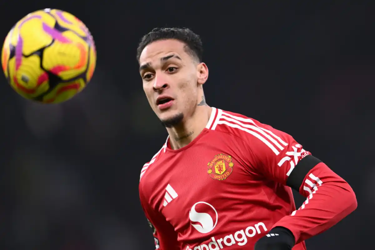 Antony dispuesto a reducir su salario para salir definitivamente del ...