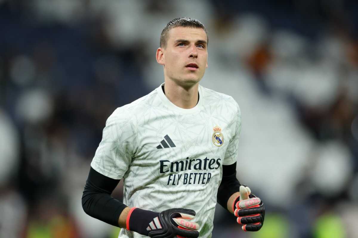 Andriy Lunin Titular pelo Real Madrid Contra o Rayo Vallecano ...