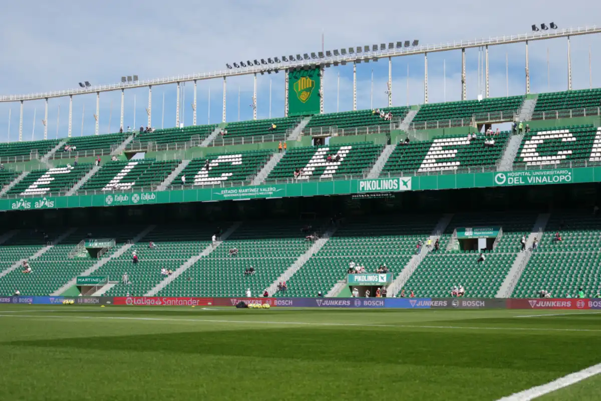"Elche" Secures Goalkeeper Alejandro Iturbe from "Atlético" - footboom1.com