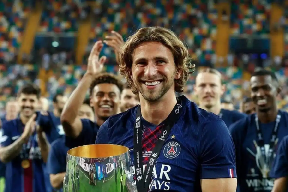 Ilya Zabarnyi Plans French Lessons While Settling at PSG - footboom1.com