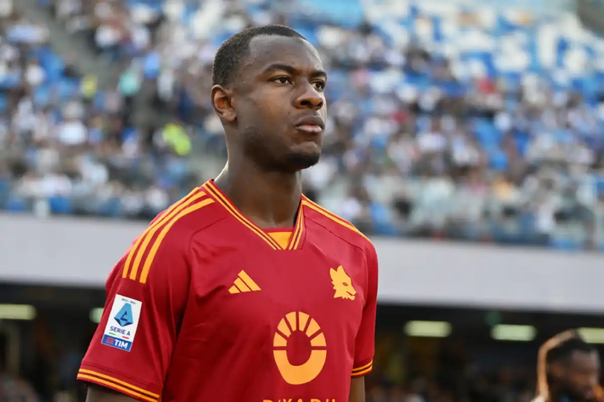 Real Madrid Eye Roma Defender Evan N'Dicka in Summer Transfer Talks ...