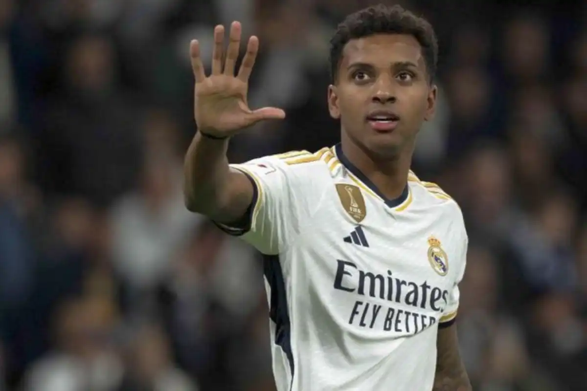 Chelsea Opens Talks with Rodrigo Goes' Representatives Ahead of Summer ...