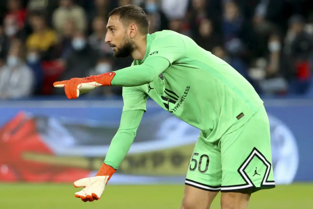 Manchester City Agrees on Contract Terms with PSG Goalkeeper: All ...