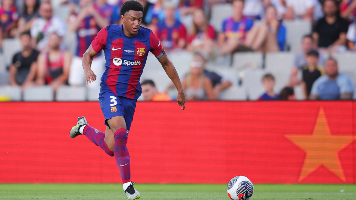 Alex Balde, défenseur du Barça, touché par une blessure - footboom1.com