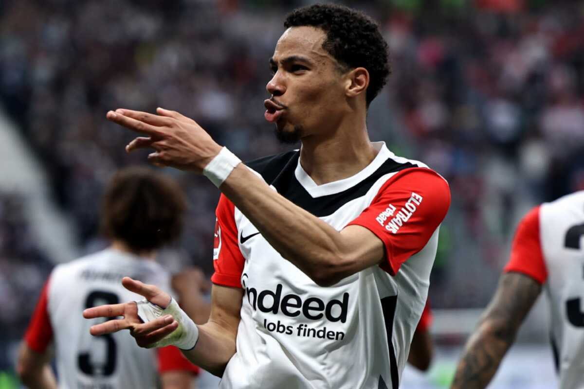 Auf den Spuren von Marmoush: Ein weiterer Eintracht-Stürmer steht vor ...