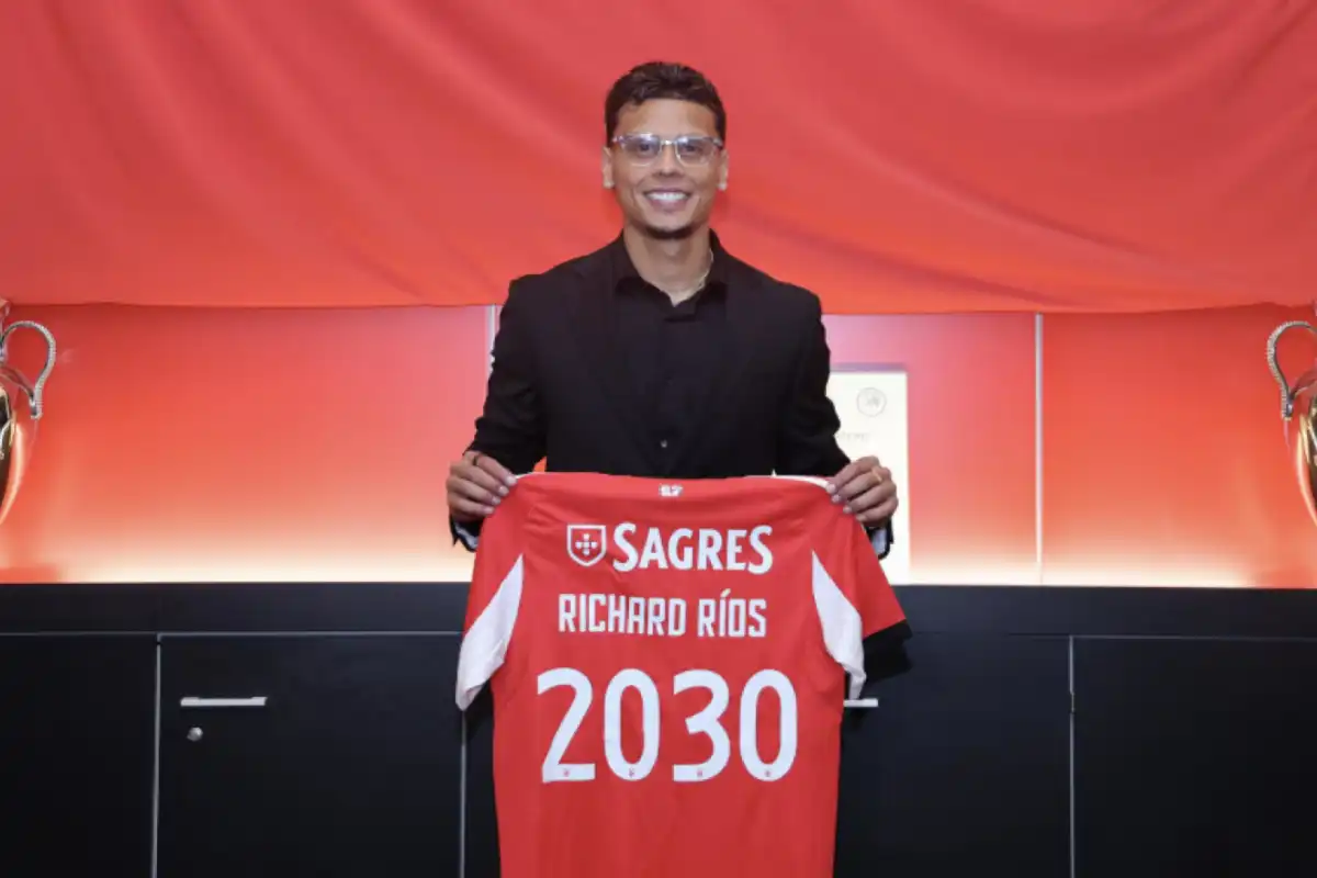 Richard Rios Joins Benfica in Major Transfer Deal - footboom1.com