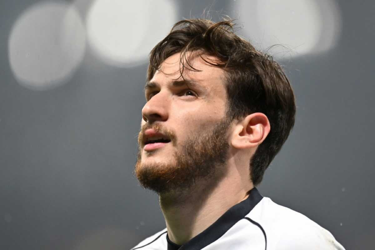 Khvicha Kvaratskhelia to Wear Number 7 at PSG - footboom1.com